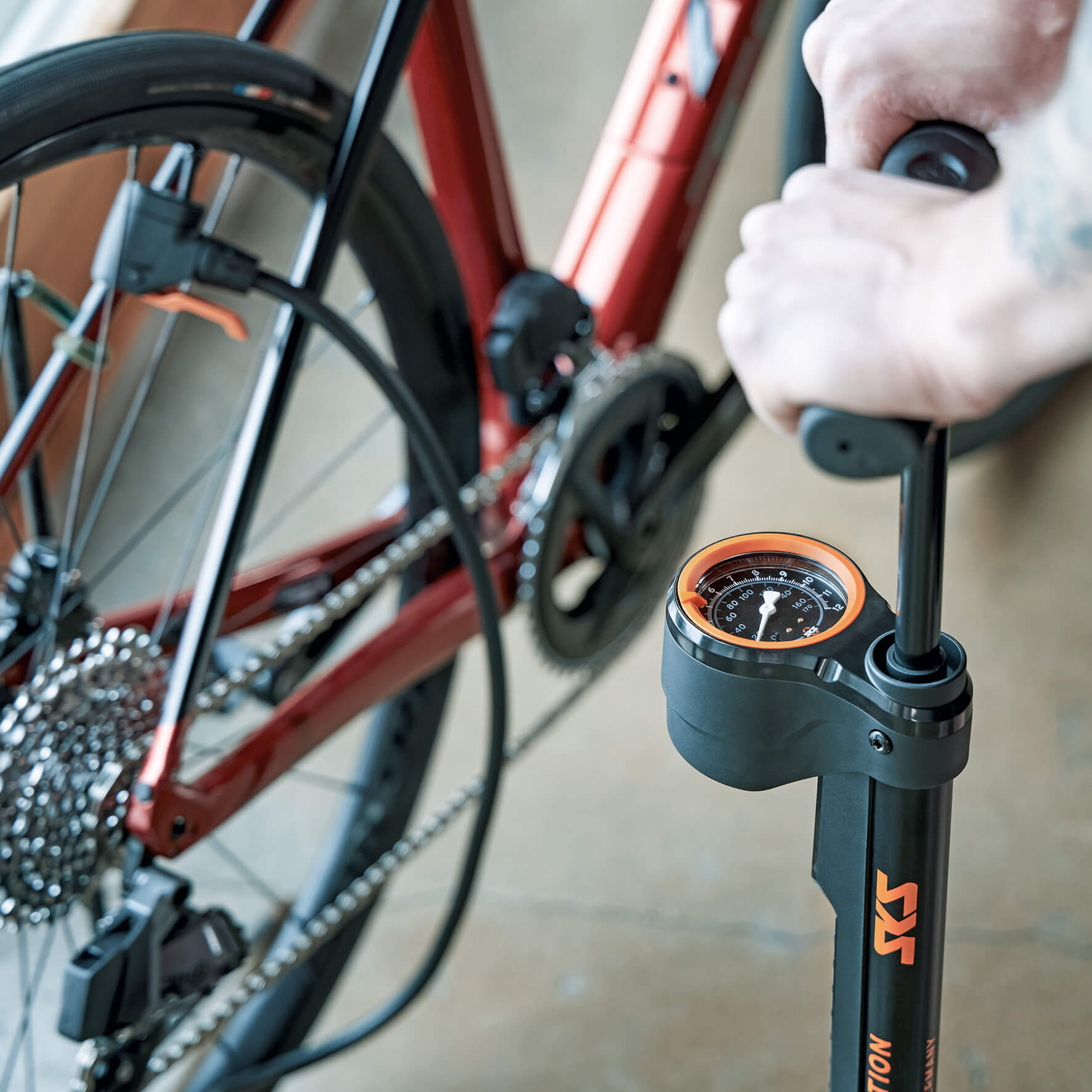 Find your forever floor pump - SKS GERMANY